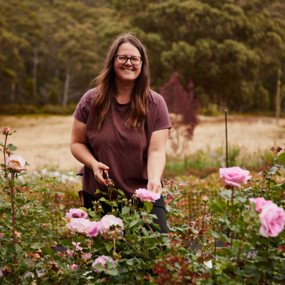 New Flower Garden From Scratch Workshop at Earthenry Flower Farm ...